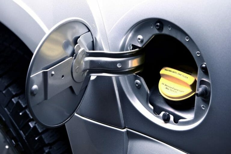 How To Test A Gas Cap For Leaks: Problems, Symptoms, And Fixes