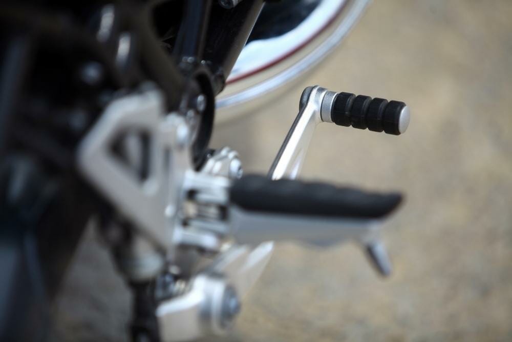 Motorcycle Quick Shifter Pros And Cons: Are They Worth It?