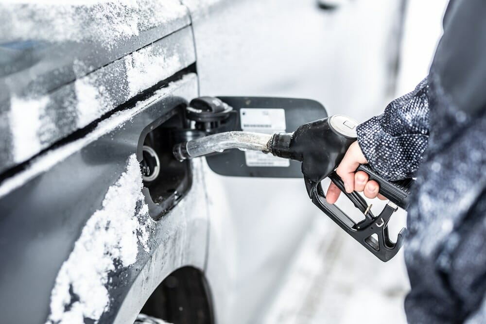 How To Open A Frozen Gas Door And Cap