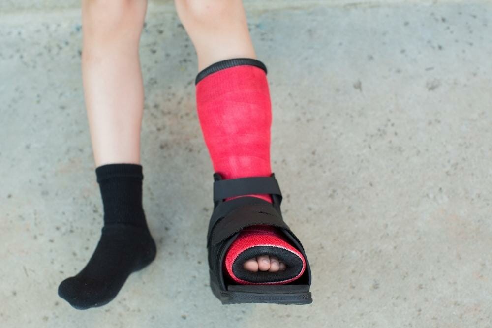 Can You Drive With A Boot On Your Right Foot? Is It Legal?