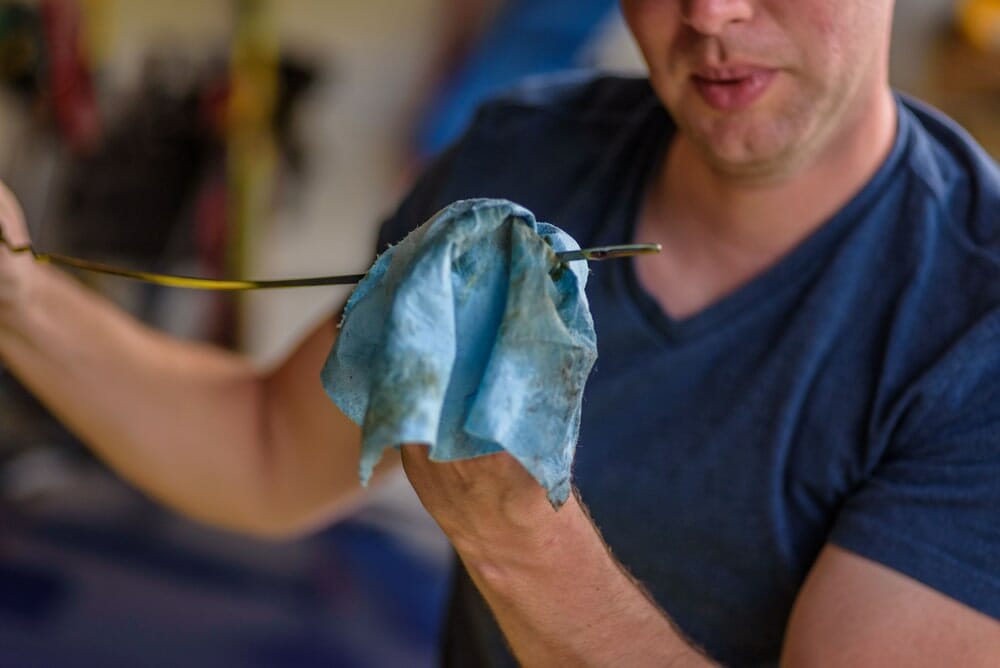 Can Low Oil Cause Misfire? (Causes Of Low Oil Pressure And Fixes)