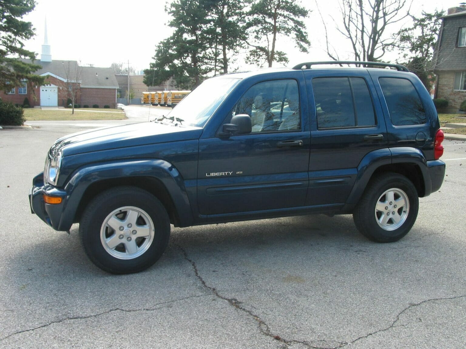 How Many Miles Can A Jeep Liberty Last?