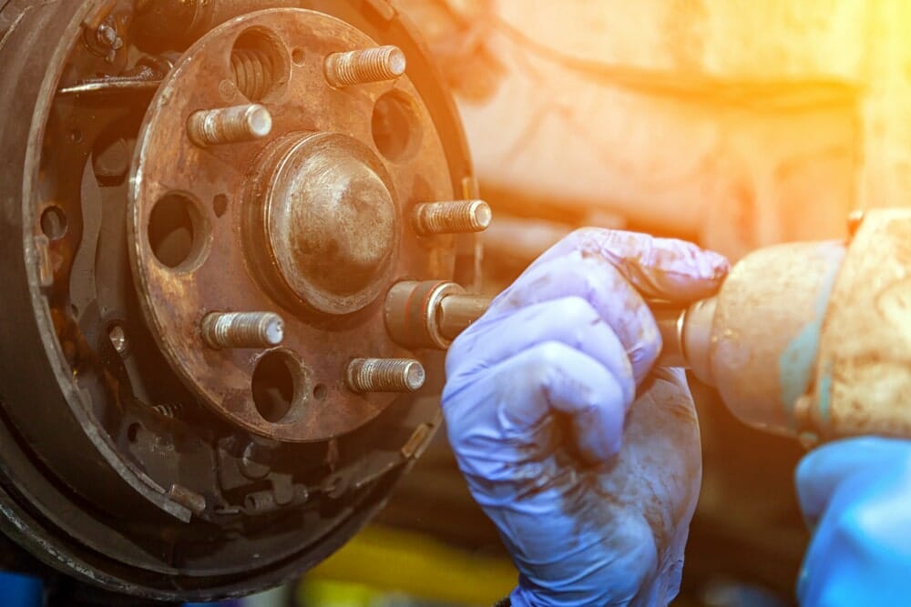 How Do You Use A Wheel Stud Installer Tool?