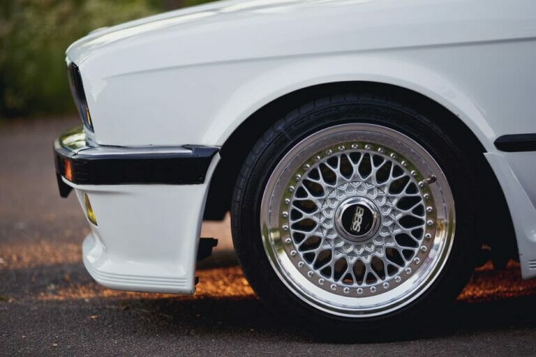 Static Vs Bagged Car Stance: Which To Choose?