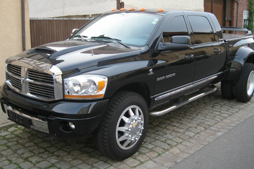 Running Single Wheels On A Dually: Is It Possible?