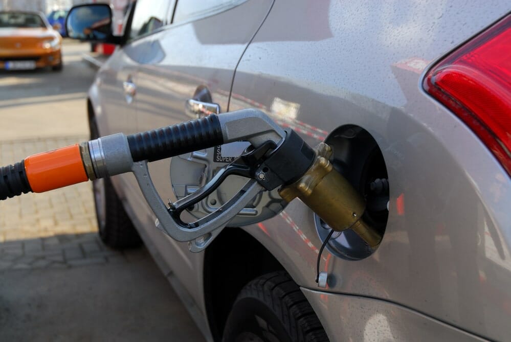 How To Test For Bad Gasoline (Symptoms And Fixes)
