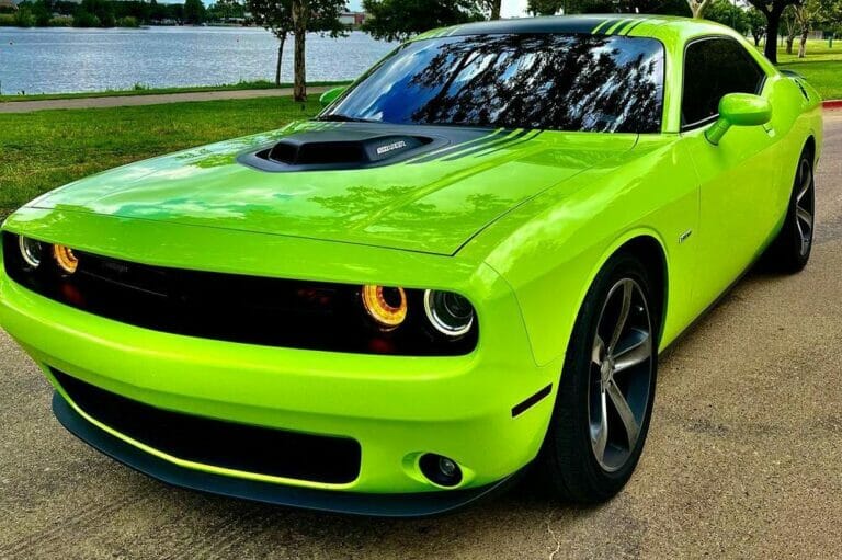 Lime Green 2015 Challenger RT Shaker
