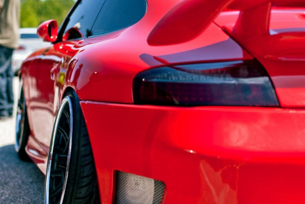 Front Wheel Leaning Inward At Top? (Causes & Fixes)