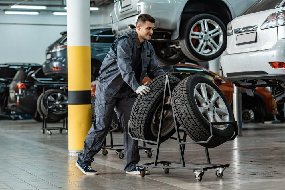 Who Makes Hercules Tires?