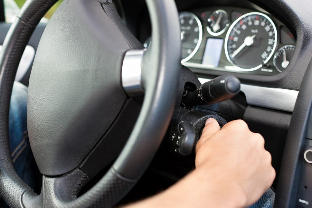 5 Reasons For A Key Stuck In Ignition (How To Fix)