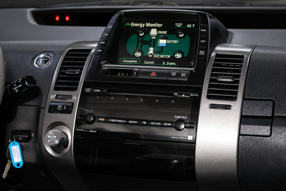 Prius Dashboard Lights Off (Causes & How To Fix)