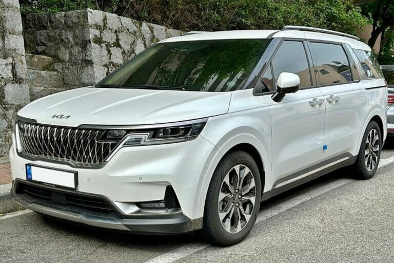 Which Minivans Have The Most Cargo Space (7 Examples)