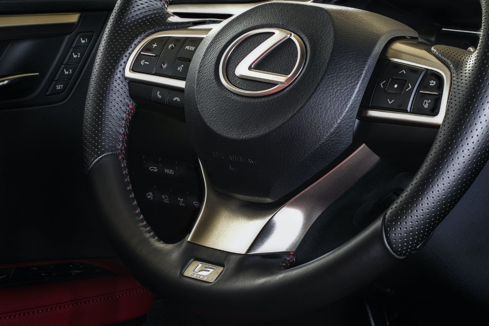 14 Problems With The Lexus RX350