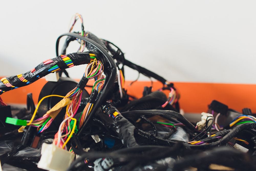 10 Causes For Car Having NO Electrical Power At All & How To Fix It