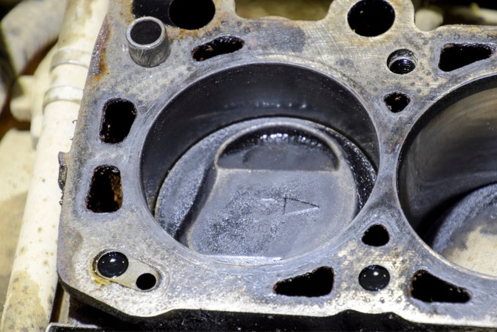 4 Causes Of Coolant Mixed With Oil (How To Fix)