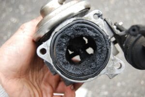 6 Symptoms Of A Faulty EGR Valve (Blocked EGR Valve And How To Fix)